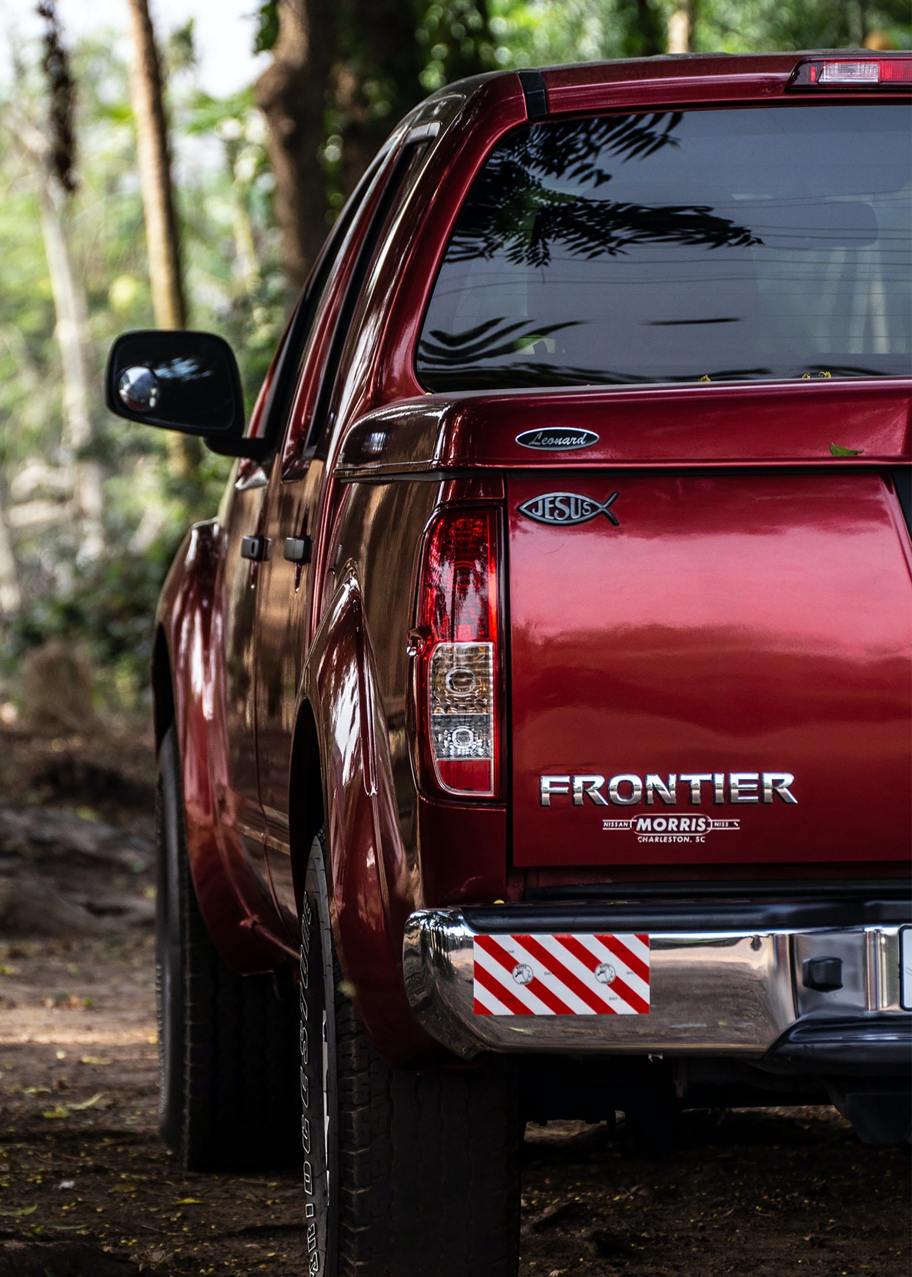 Top-Rated Nissan Frontier Camper Shells and Truck Caps for Sale ...